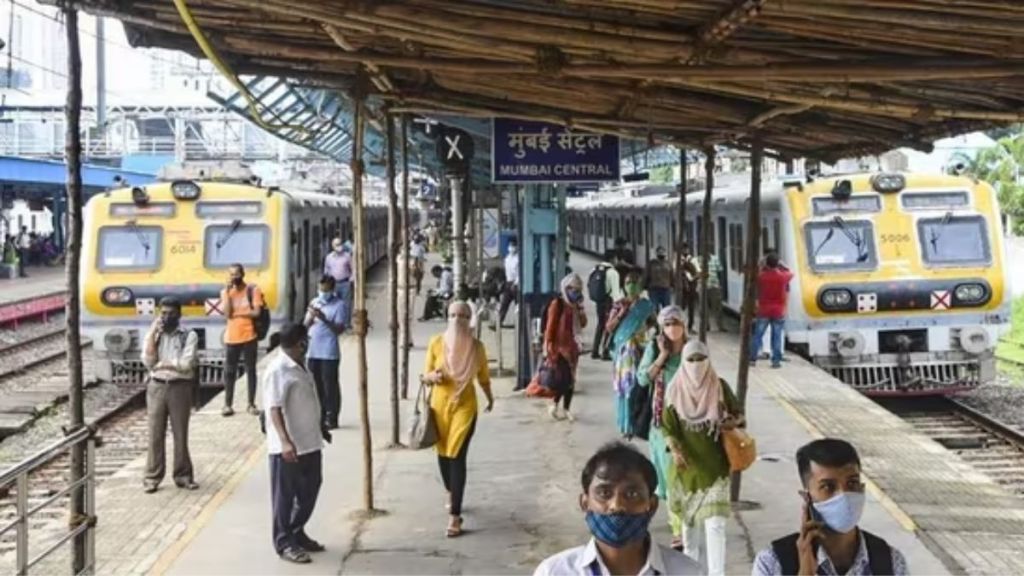 Mumbai local train services face delay amid waterlogging on tracks ...
