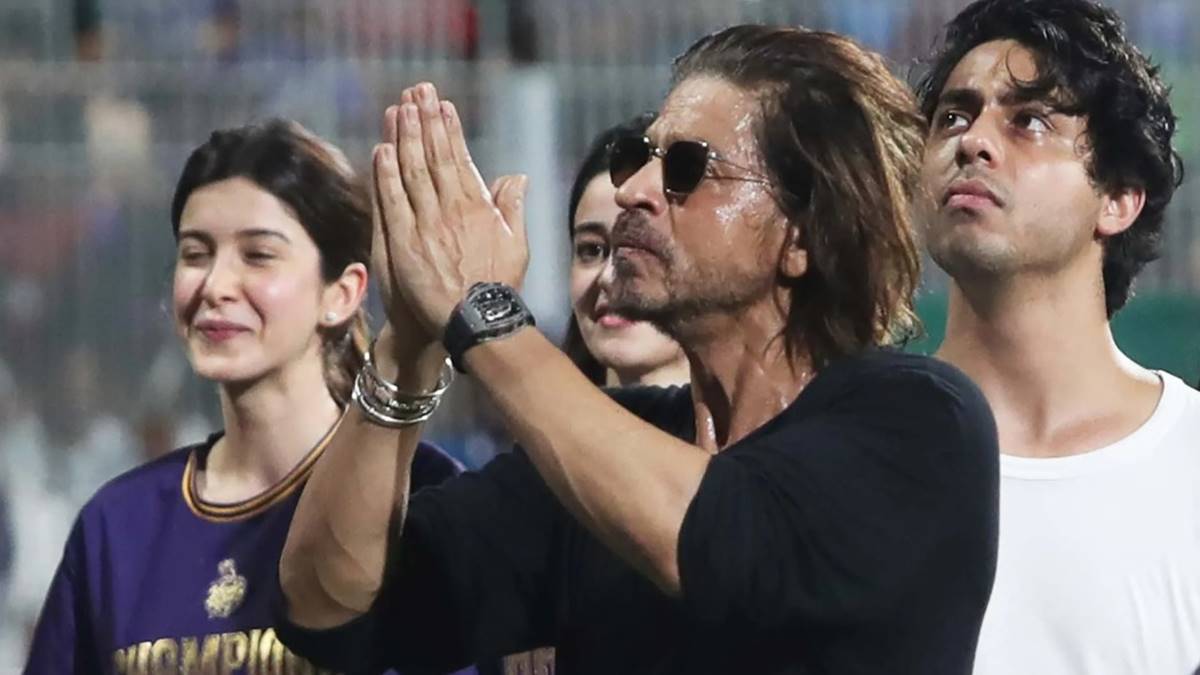 Shah Rukh Khan wore this super expensive watch during the IPL 2024 final. Here’s how much it ...