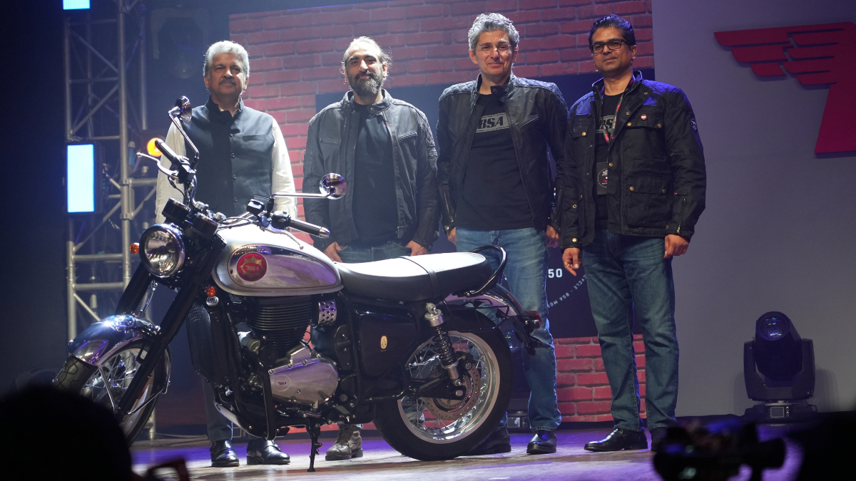 BSA Gold Star launched in India at Rs 3.0 lakh— Royal Enfield ...