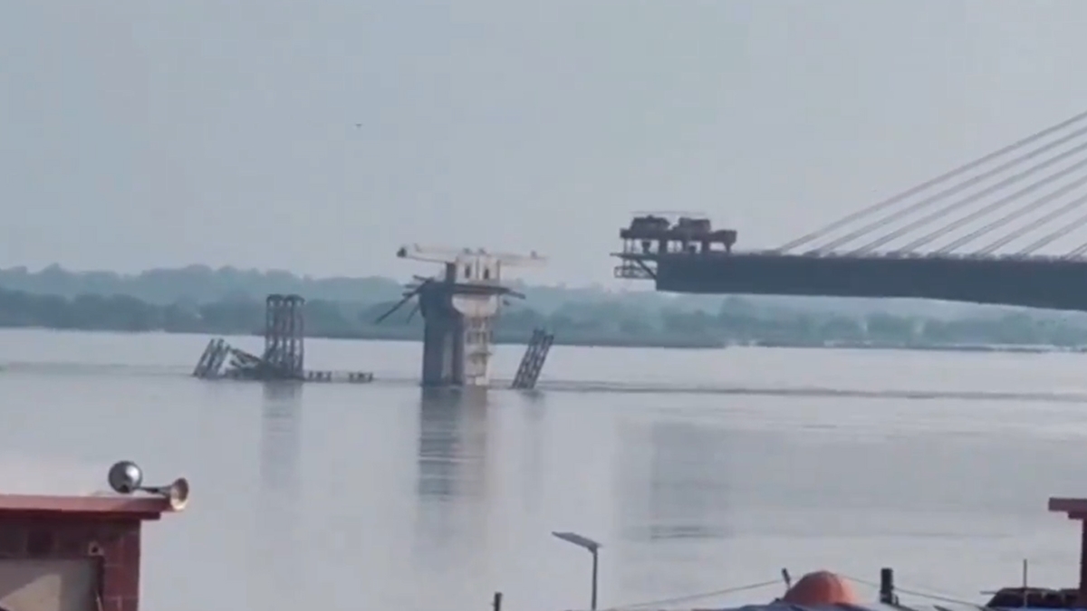 Another bridge collapses in Bihar, 12th incident since June - Video ...