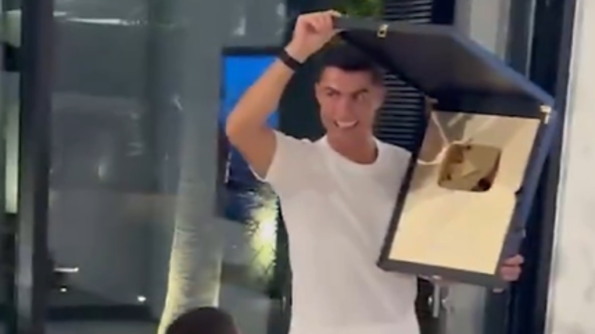 Cristiano Ronaldo's new YouTube channel breaks records, gains 1 million subscribers in 90 ...