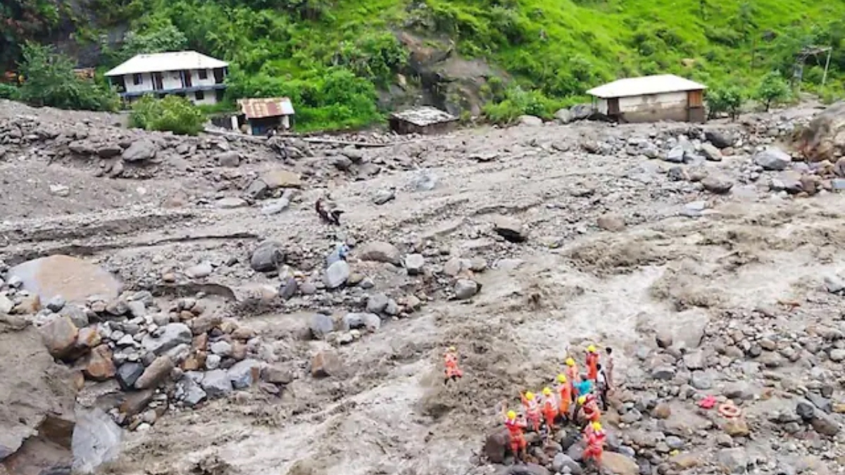 Himachal Pradesh floods: Death toll rises to 11, over 40 missing as rescue efforts continue ...