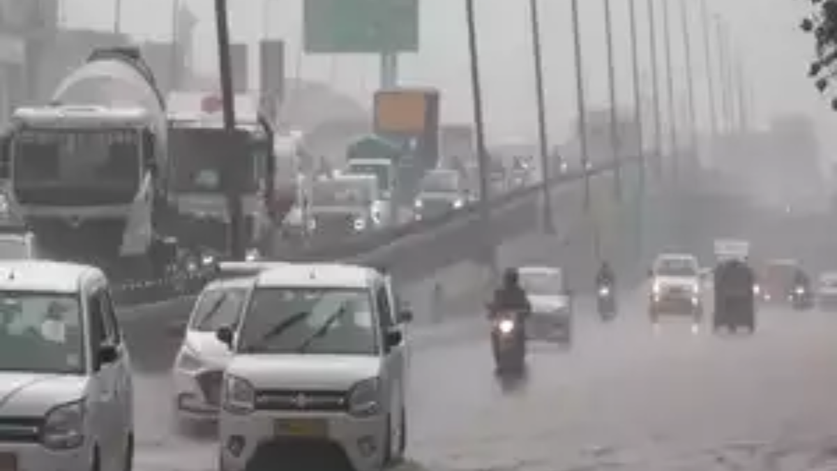 Weather Update: IMD forecasts rain in Delhi on Independence Day, heavy ...