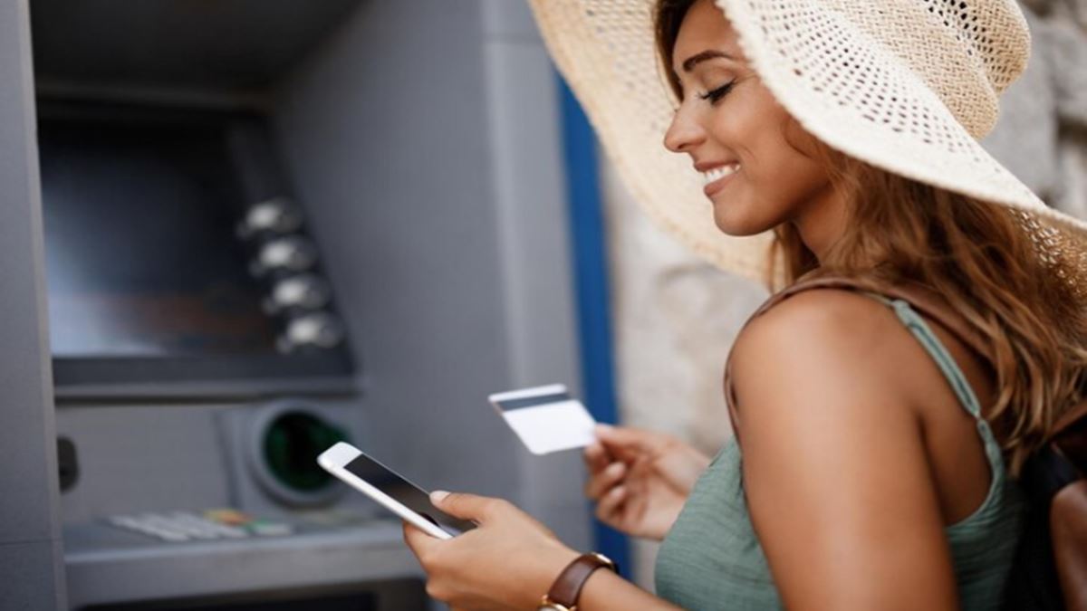 Credit Card Cash Withdrawal: Should you withdraw cash with a credit ...