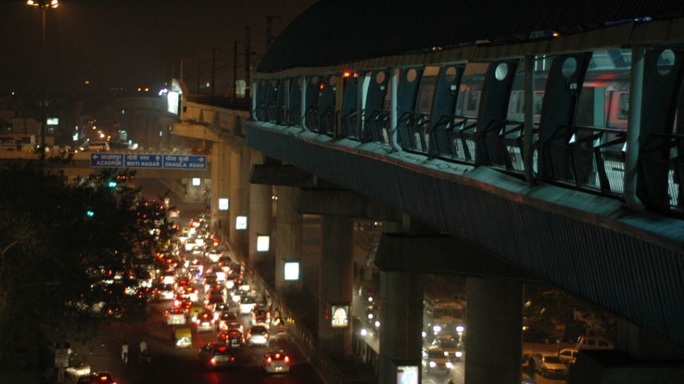 Delhi Metro Update: DMRC to soon roll out virtual smart card for metro ...