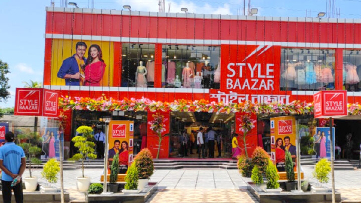 Bazaar Style Retail makes flat debut, lists at Rs 389 on NSE - Market ...