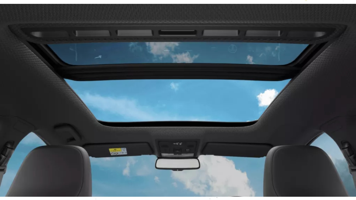Tata Nexon gets new variants with panoramic sunroof - Car News | The ...