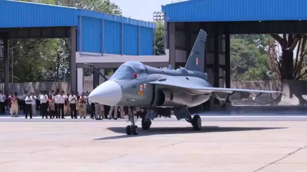 Indian Air Force Set to Receive First Tejas Mk 1A Fighter Jet by October - Defence News | The ...