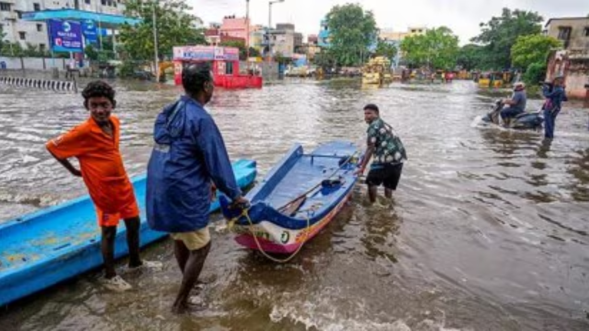Chennai Rains: IMD issues yellow alert for heavy downpours in Tamil ...