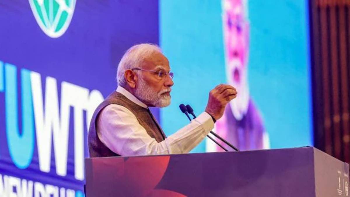 PM Modi to inaugurate key projects worth Rs 1,300 crore in Varanasi on Sunday - Infrastructure ...