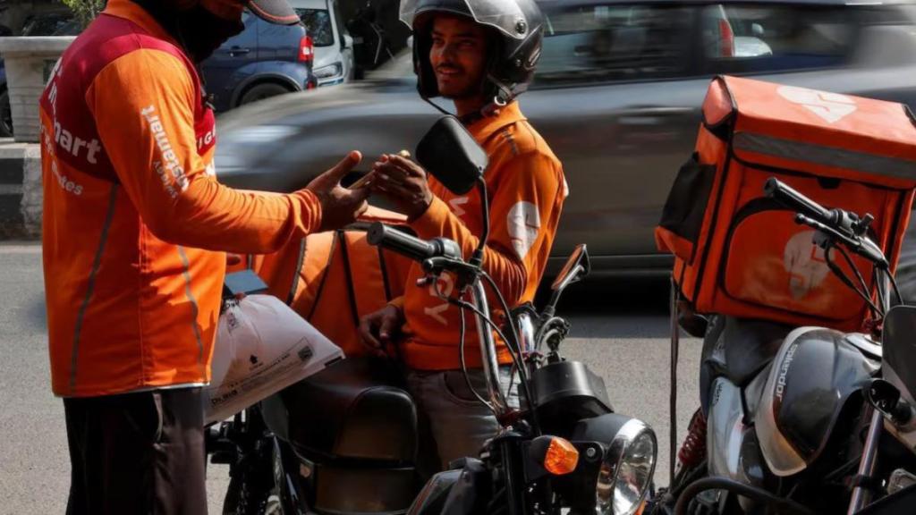 Modern trade gets quick commerce check as users pivot online; grocery ...