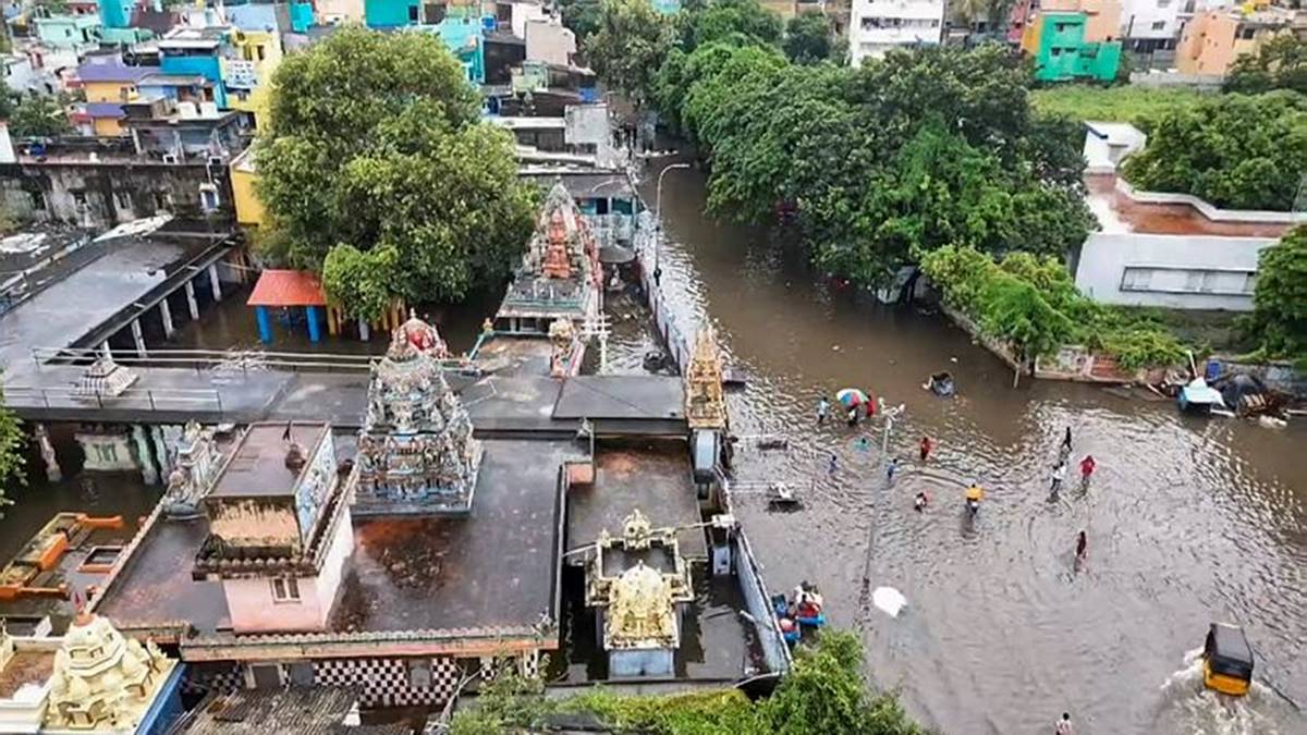 Weather Update: IMD issues rainfall alerts for southern India; Check ...