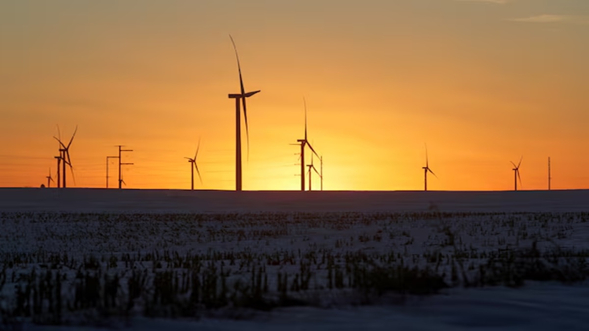 ONGC and NTPC join hands to form 50:50 joint venture ONGC NTPC Green for renewable energy ...