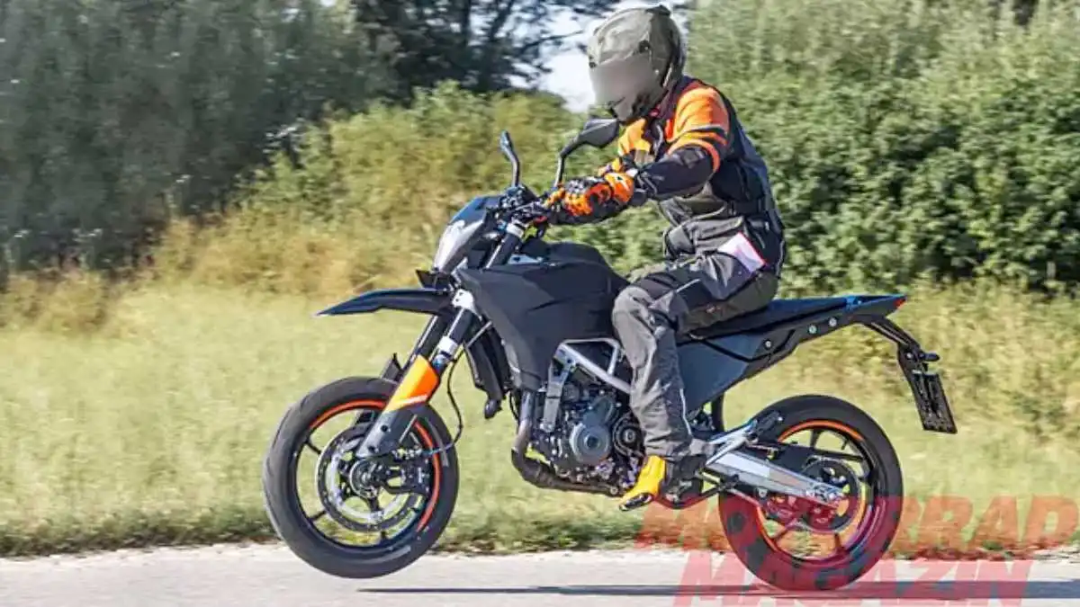 First images of KTM 390 SMC R supermoto surface — Here’s what we know ...