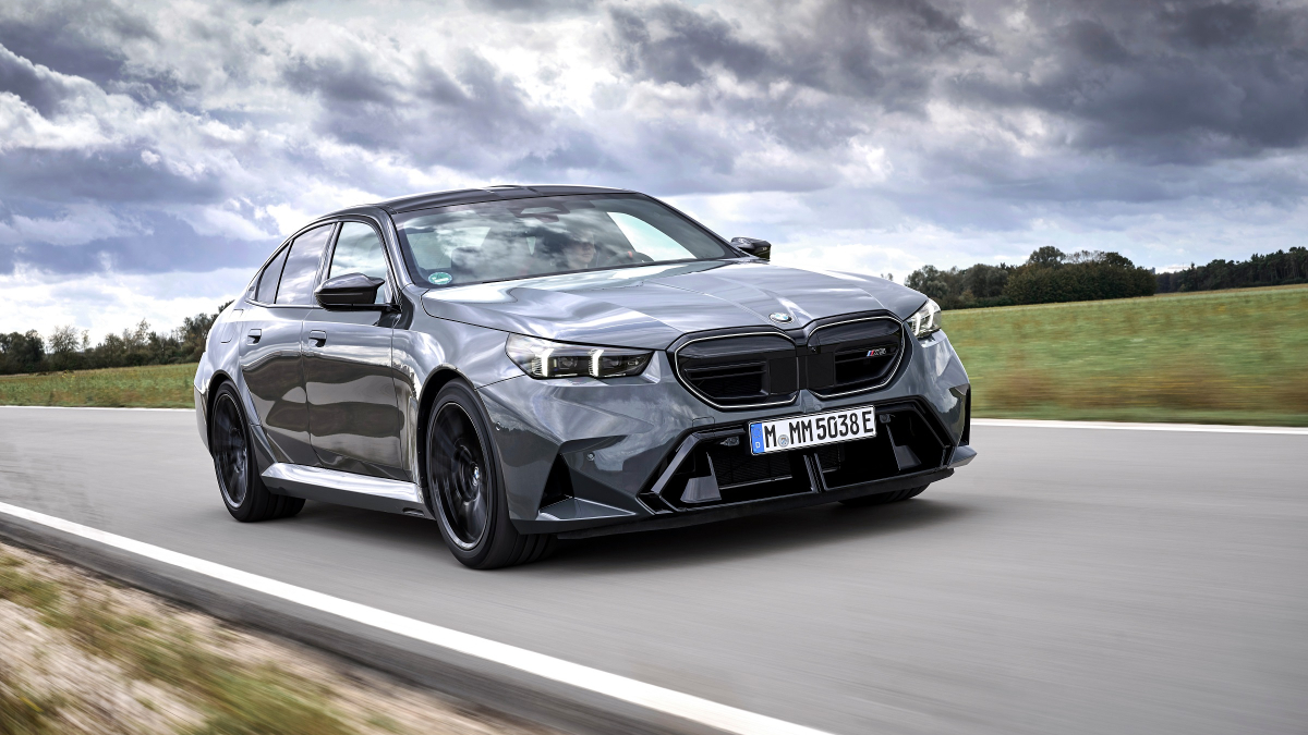 BMW M5 lands in India priced at Rs 1.99 crore — 717 horses on tap - Car ...