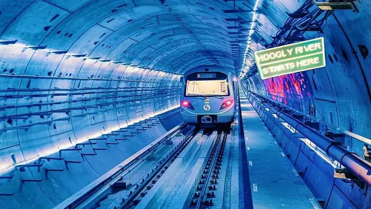 Kolkata Metro Update: More trains to ease commuters rush on Howrah ...