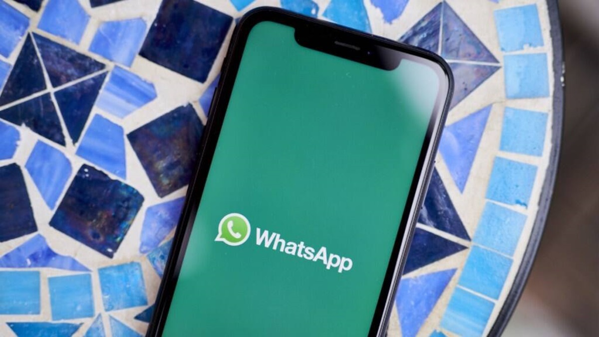 WhatsApp beta rolls out Google image search feature for easier media ...