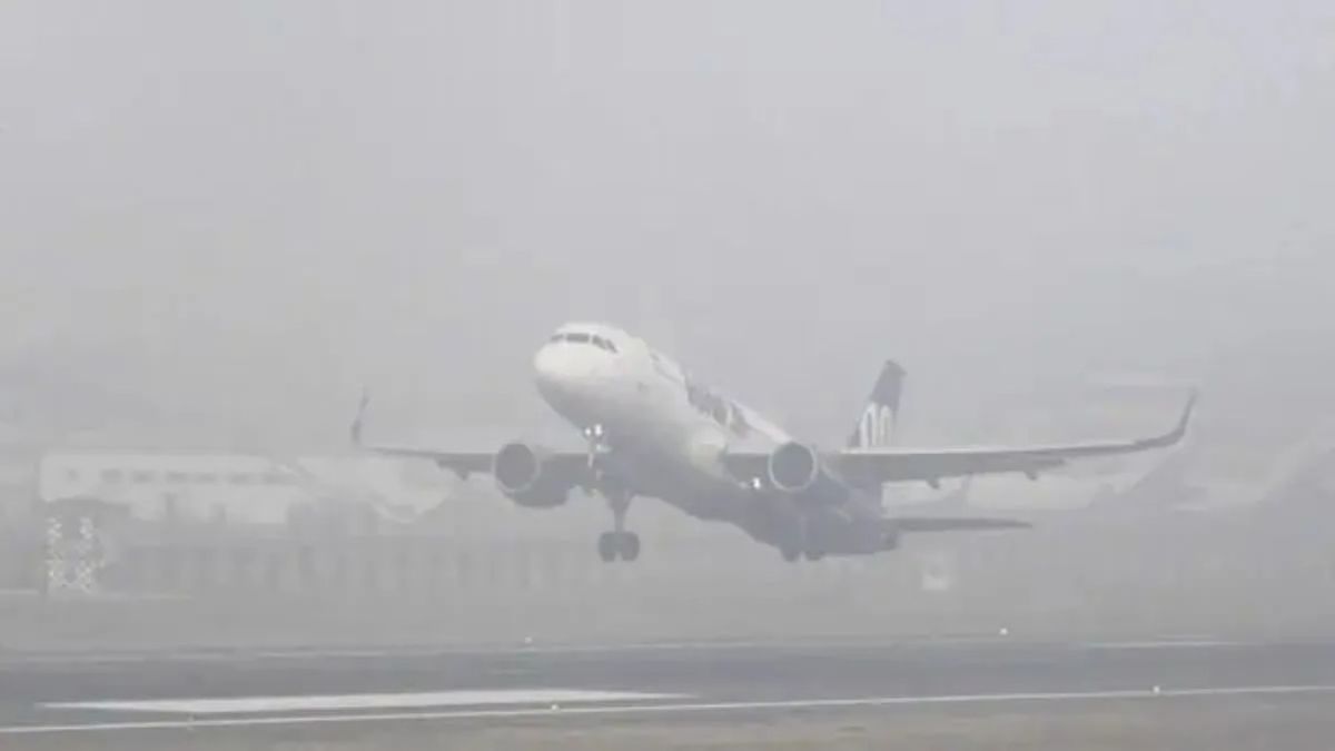 Flight operations affected due to smog, Delhi Airport implements low ...