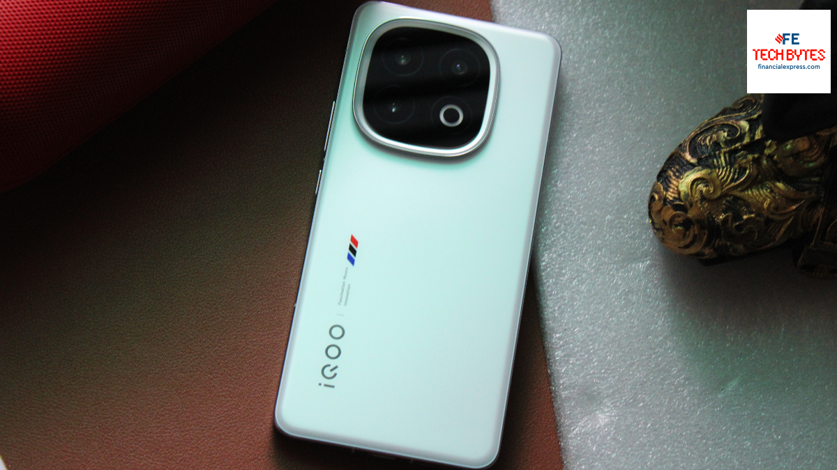iQOO 13 unboxing & first look: Top specs, features, India price, and more [Video] - Technology ...