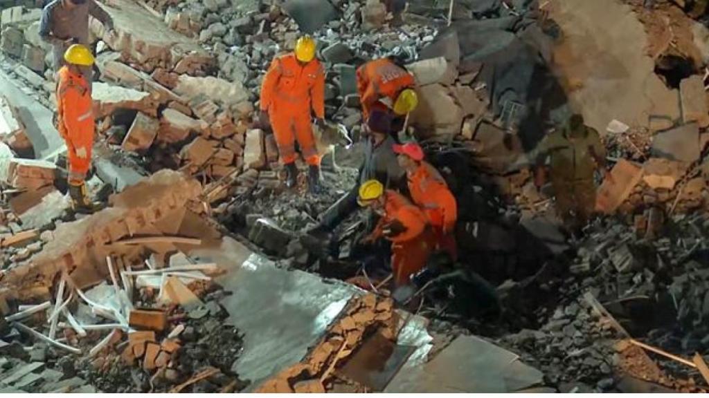 Mohali building collapse: 2 dead, 10 feared trapped in basement, rescue ...