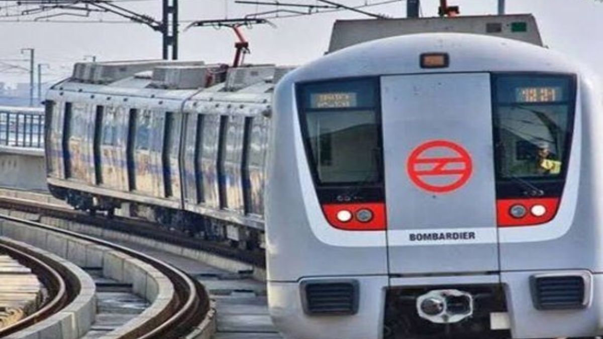 CBSE Board Exams 2025: DMRC announcement to prioritise frisking and ...