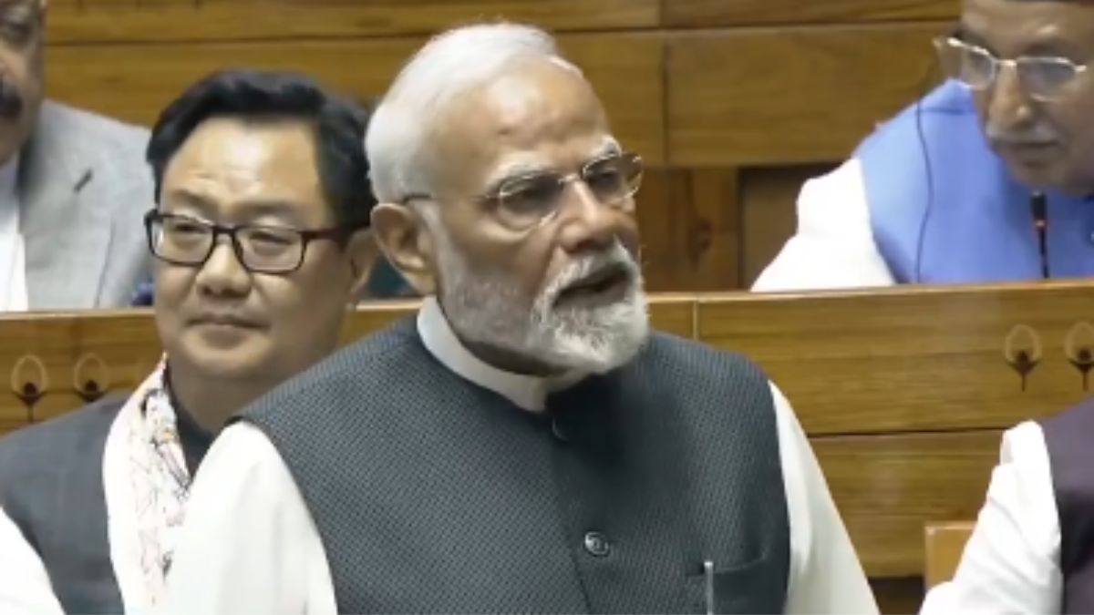 A day ahead of Delhi polls, PM Modi invokes 'Sheesh Mahal', takes 'urban naxal' jibe at Rahul ...