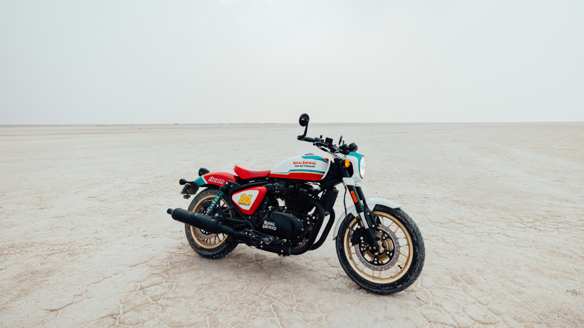 Limited edition Royal Enfield Shotgun 650 launched: What's new? - Bike ...