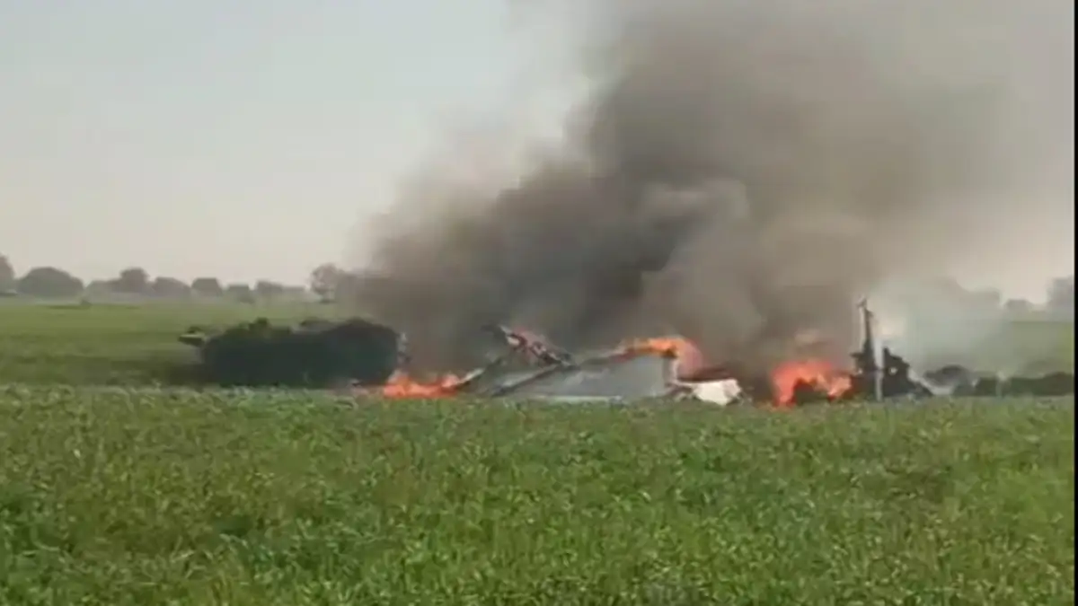 Indian Air Force Mirage 2000 aircraft crashes in MP's Shivpuri- Check ...