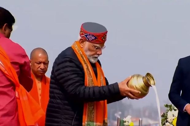 In Pictures | Mahakumbh 2025: PM Modi visits Prayagraj with CM Yogi ...