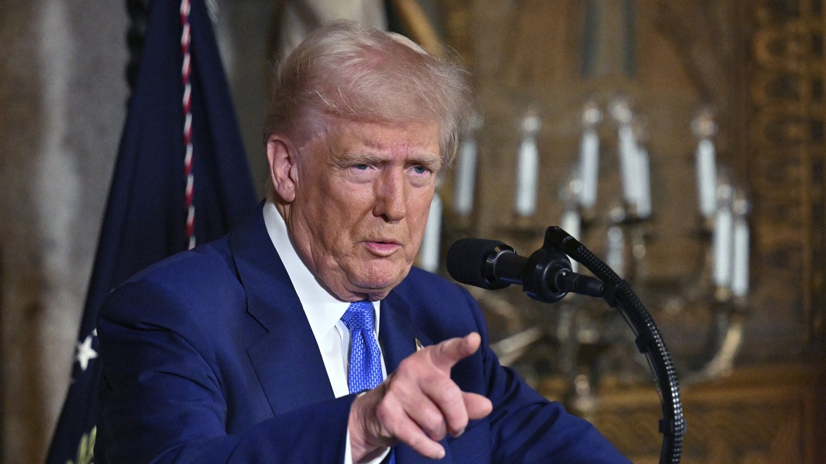 Trump signs executive order to overhaul US election, points to India’s model - World News | The ...