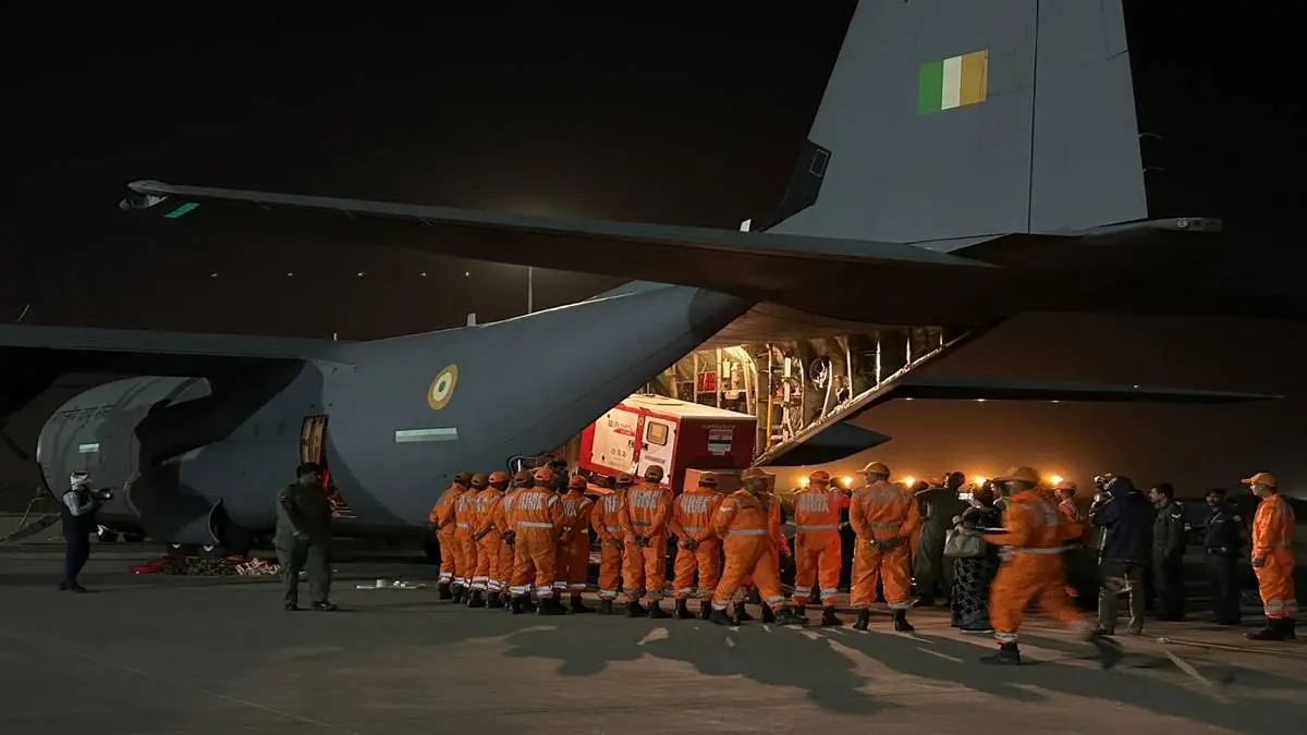 Myanmar earthquake: India sends first batch of humanitarian aid; death ...