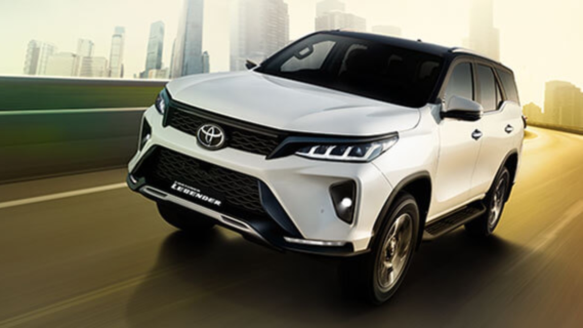 Toyota Fortuner, Legender crosses 3 lakh sales in India - Car News ...