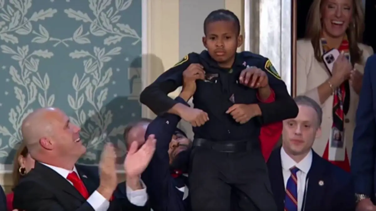 Trump names 13-year-old cancer survivor as youngest Honorary US Secret ...