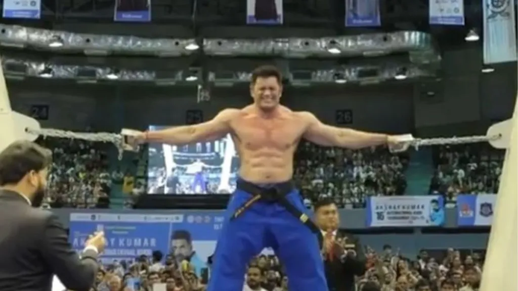 Elon Musk shares Indian athlete Vispy Kharadi's world record Hercules Pillars Hold video with ...