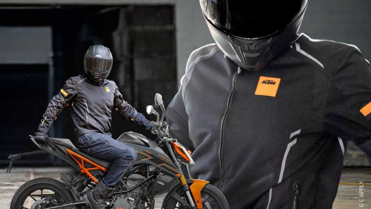 KTM 200 Duke now gets you free riding gear — More details - Bike News ...