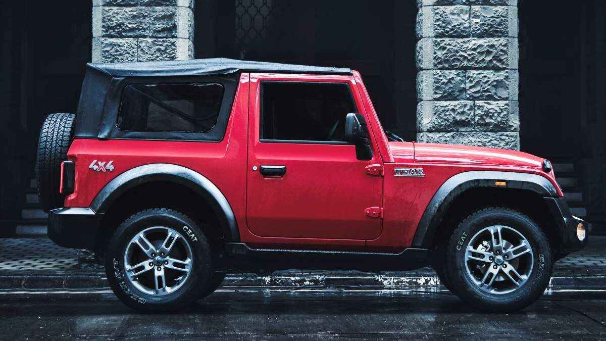 Mahindra Thar lineup trimmed, convertible top variants discontinued ...