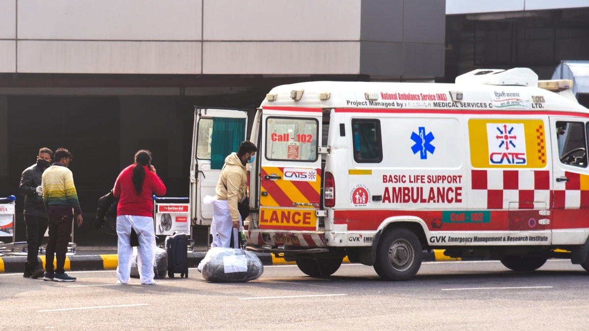 5G-equipped ambulances roll out in Delhi-NCR; traffic cops trained first responders – All you ...