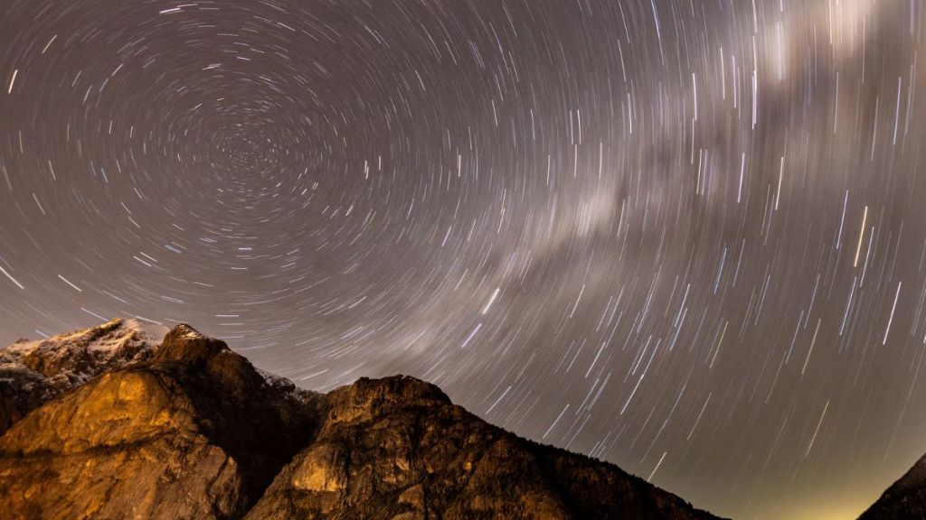 Lyrid meteor shower: When and where to watch the starry event ...