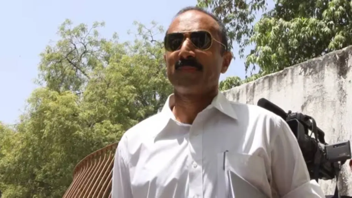 SC denies bail, suspension of life sentence to convicted ex-IPS officer ...