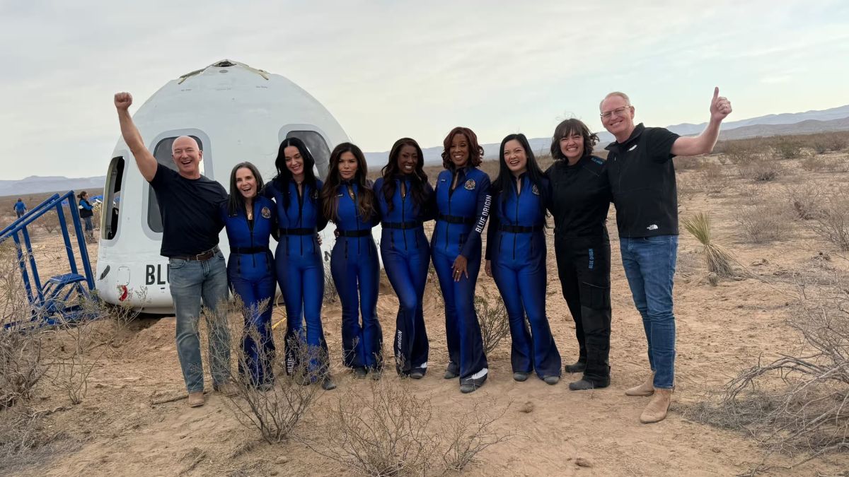 Was Blue Origin mission faked? Conspiracy theorists cite landing video as 'evidence' to say ...