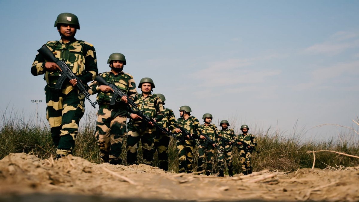 BSF apprehends Pakistani Ranger along international border in Rajasthan ...