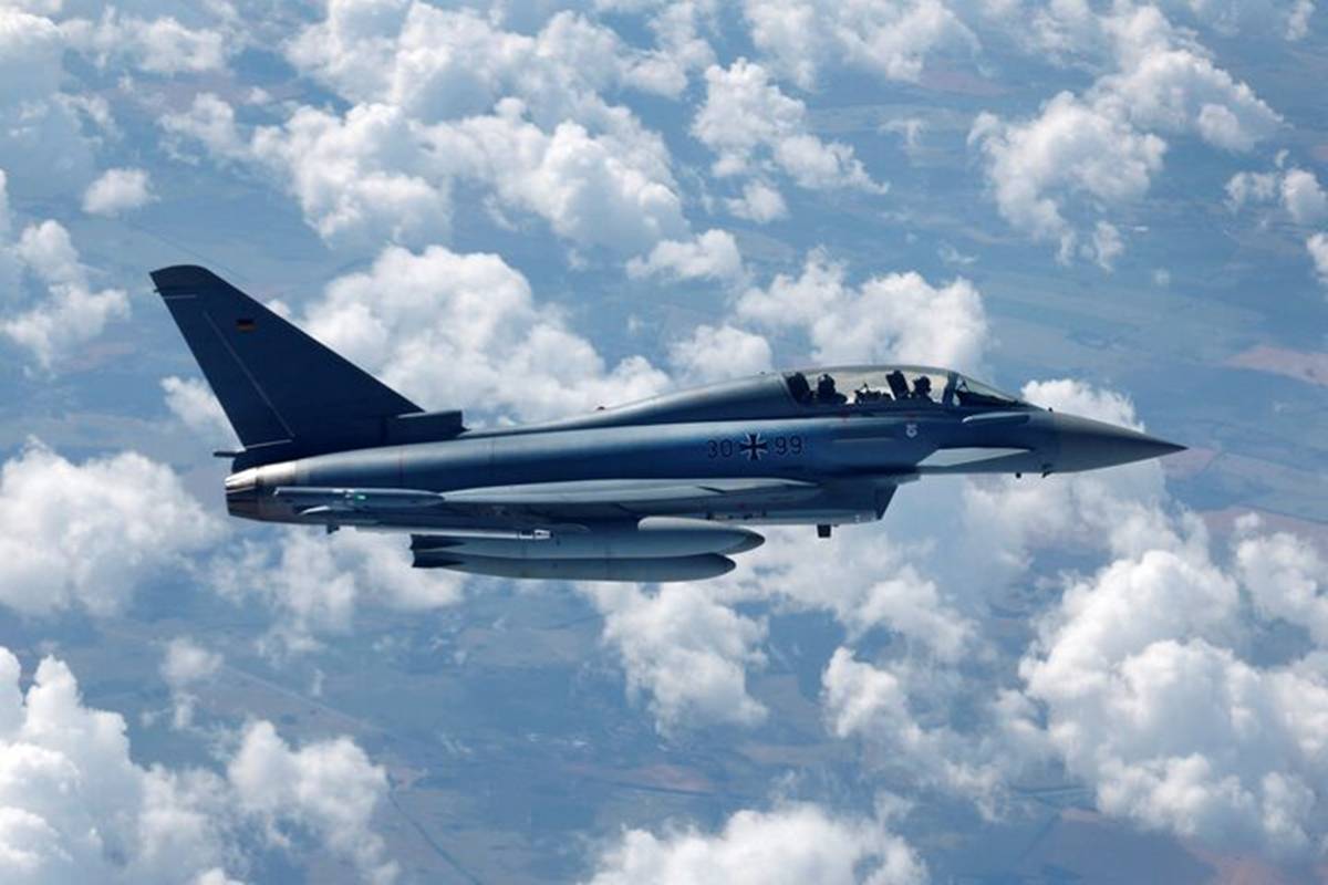 Most advanced Fighter Jets globally in 2025: Lockheed Martin F-35 Lightning II and Chengdu J-20 ...