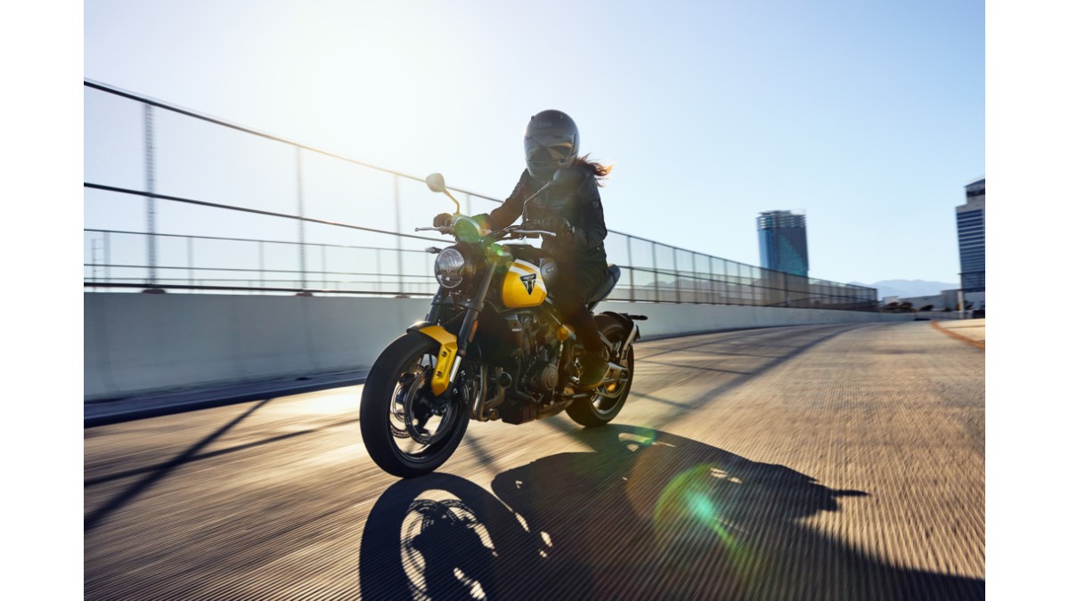Unleash the Beast: 2025 Triumph Trident 660 packs more tech than ever ...