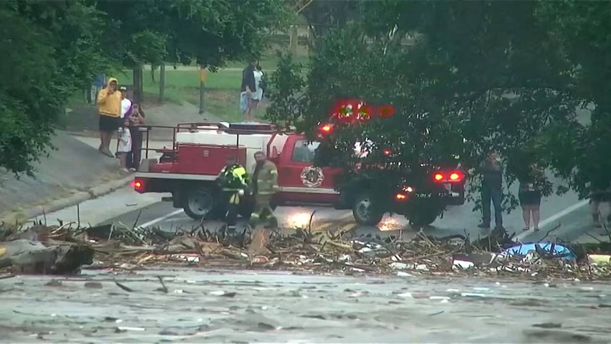 At least 13 dead in Texas flash flooding; 20-plus young campers missing - US News | The ...